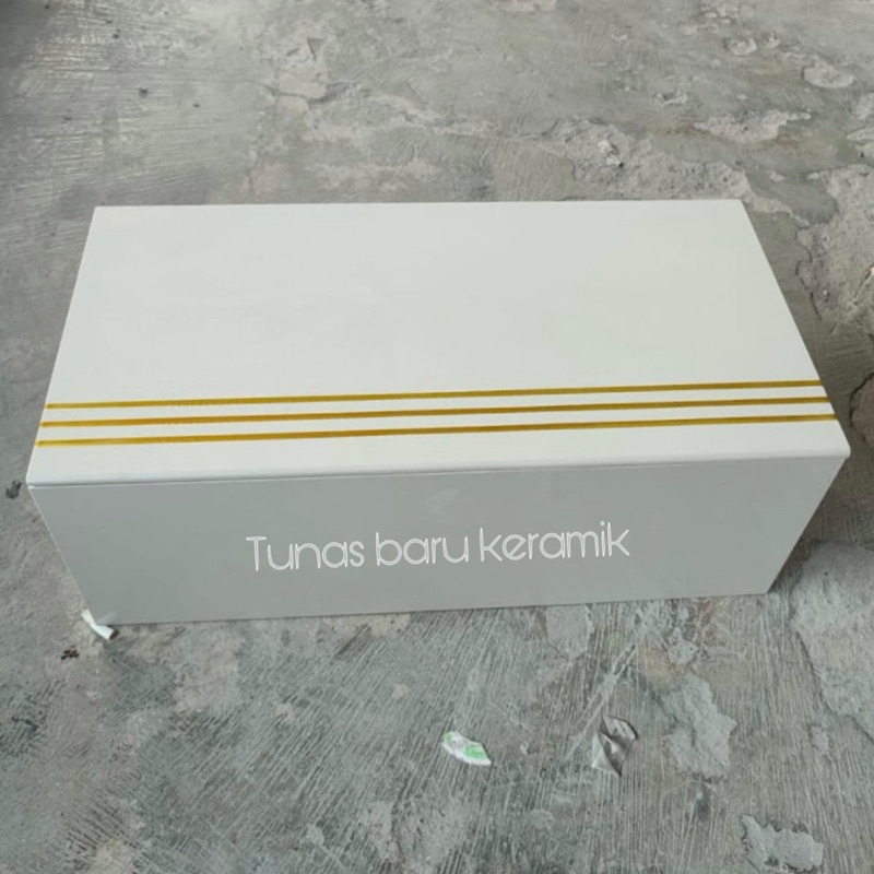 Jual Granit tangga stepnosing 30x60 20x60 / Cream polos nosing gold ...