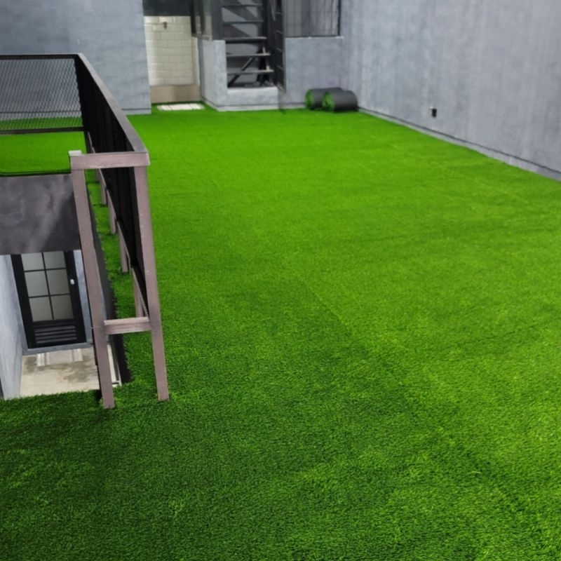 Jual 2m x 11m Rumput Sintetis Swiss 3cm Hijau Tebal Halus Premium ...
