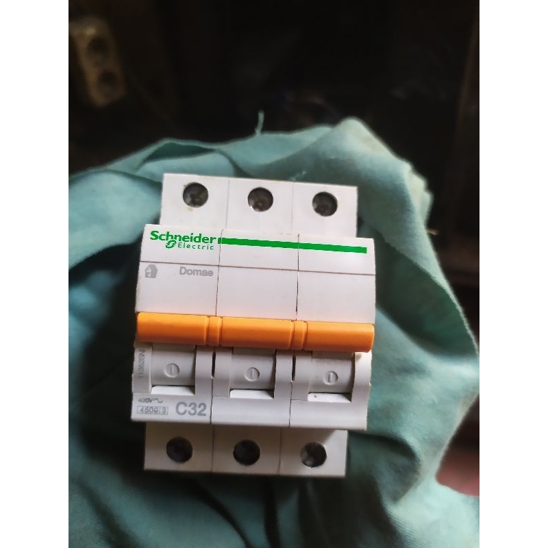 Jual MCB ex proyek | Shopee Indonesia