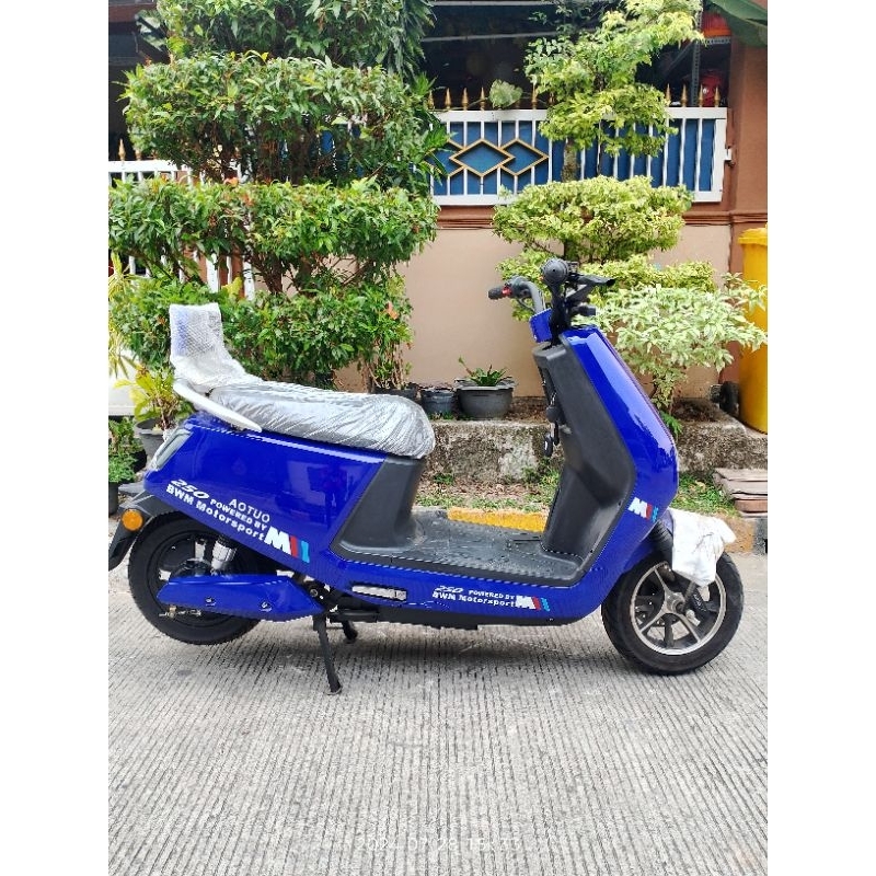Jual Motor Listrik Jp 25 Mantap 72v20ah warna Biru | Shopee Indonesia