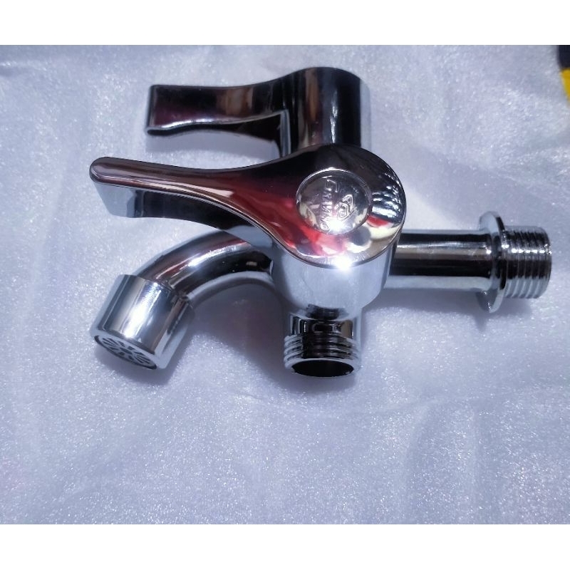 Jual Kran Cabang Shower / Kran Double Engkol | Shopee Indonesia