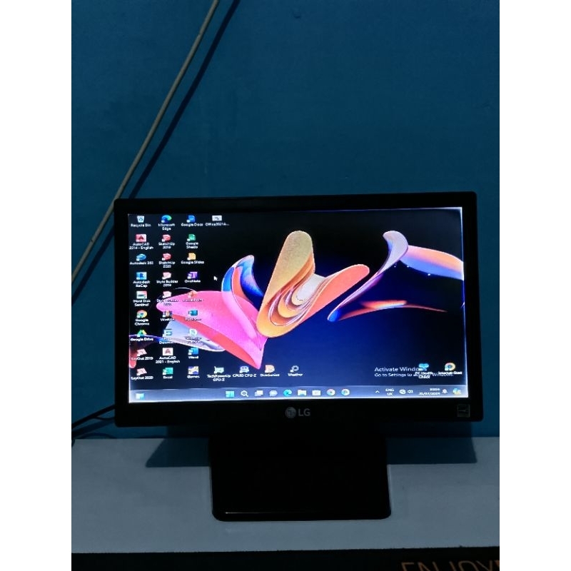 Jual MONITOR SECOND MERK LG 16 INCH (MINUS LAYAR) | Shopee Indonesia