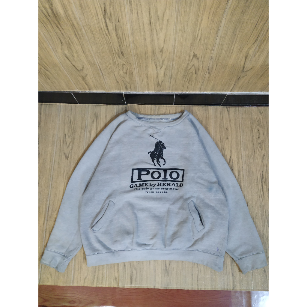 Jual Polo crewneck sweater tebal abu2 | Shopee Indonesia