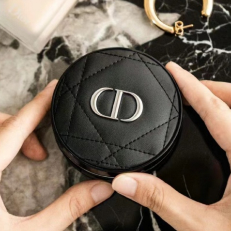 Jual DIOR Forever Couture Perfect Cushion 0N/1N/2N Dior Cushion New Look Limited Edition 14g ...