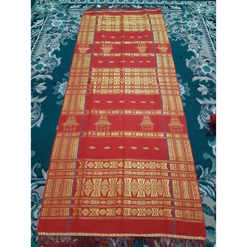 Jual Uis Nipes Merah Rumah Adat motif terbaru | Shopee Indonesia