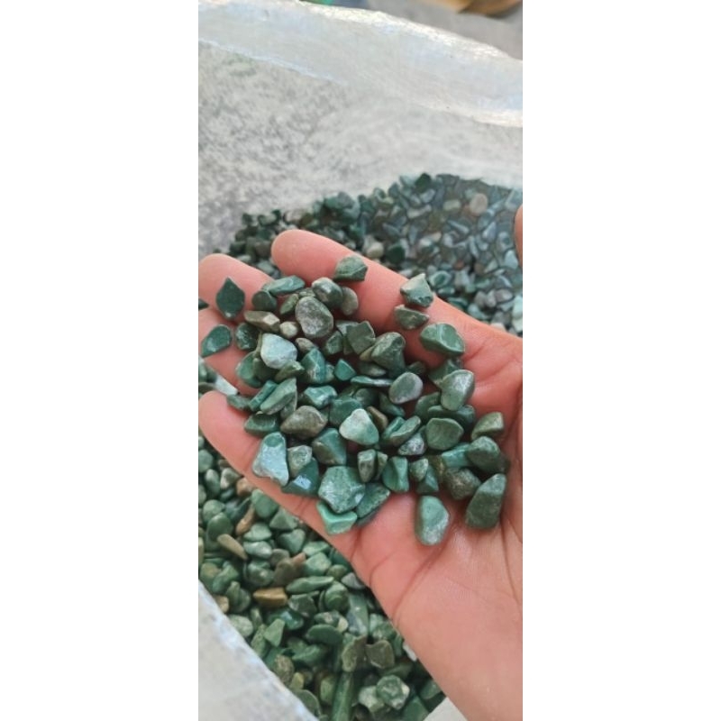 Jual Batu hijau grend japan import 1kg/Batu hijau dark/Batu alam/Batu hias/Batu koral hijau ...