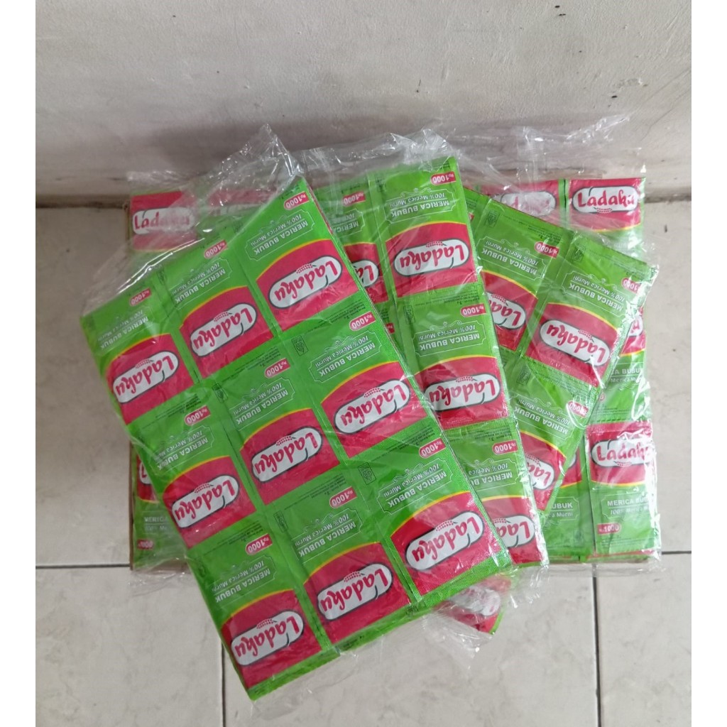 Jual LADAKU MERICA BUBUK SACHET (3 GRM) 1 RENTENG 12 SACHET | Shopee ...