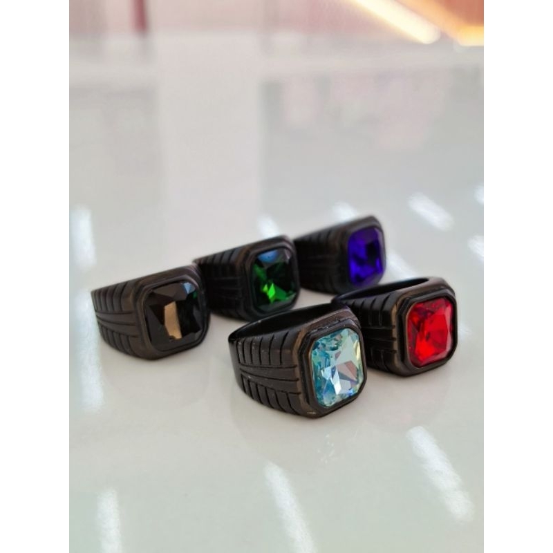Jual RING HITAM GARIS BATU KOTAK TITANIUM | Shopee Indonesia