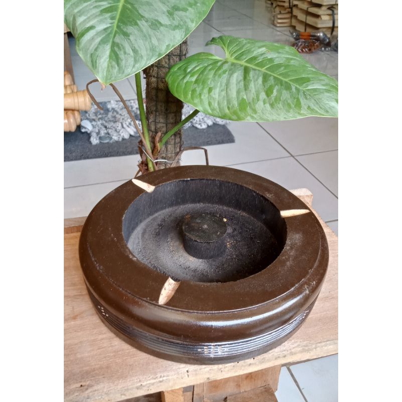 Jual Asbak kayu Besar/Tempat abu rokok motif bahan kayu mahoni ukuran ...