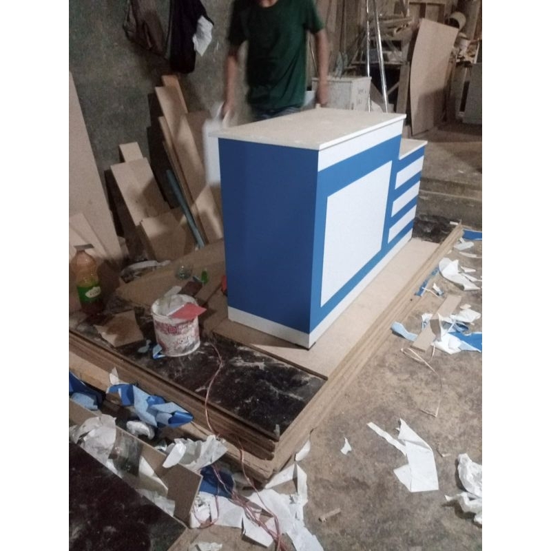 Jual meja kasir laundry meja resepsionis meja timbangan kasir laundry ...