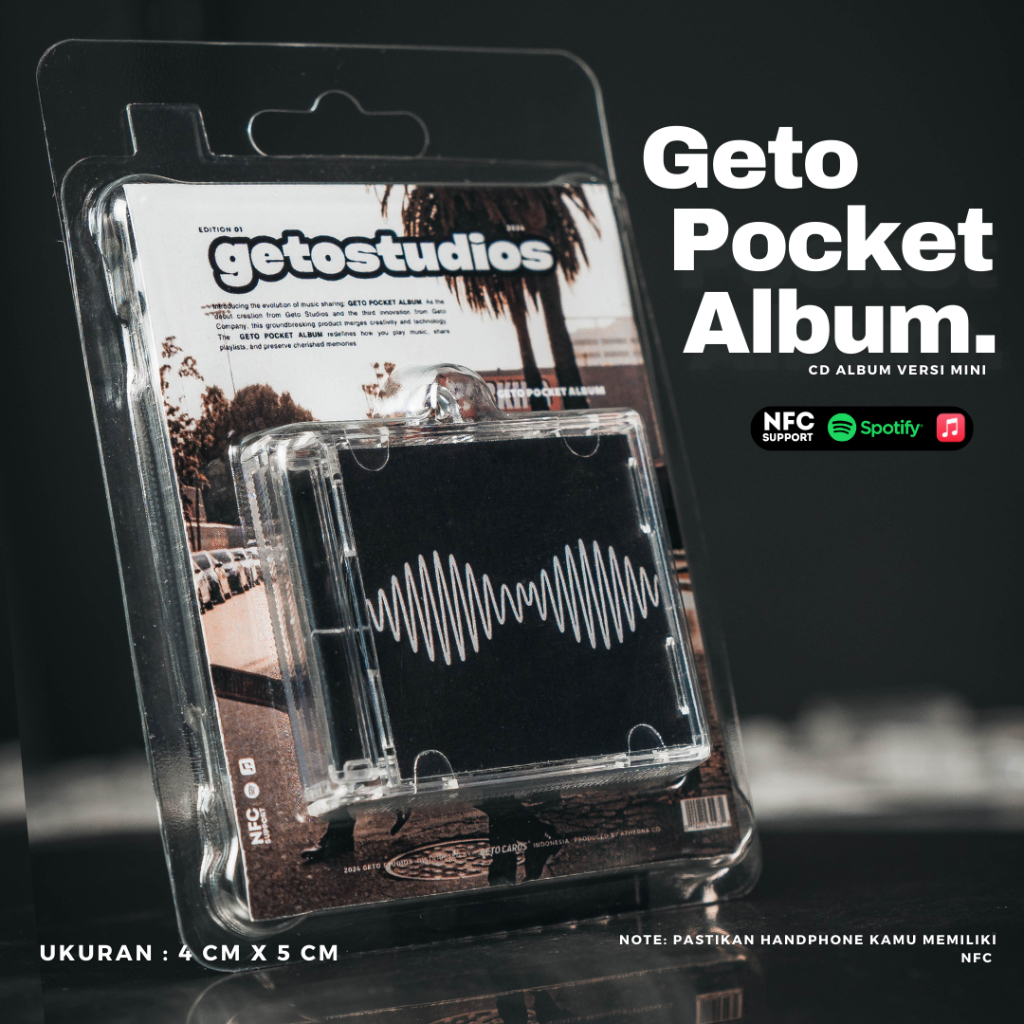 Jual Arctic Monkeys NFC Pocket Mini Album - Mini Album Keychain NFC ...