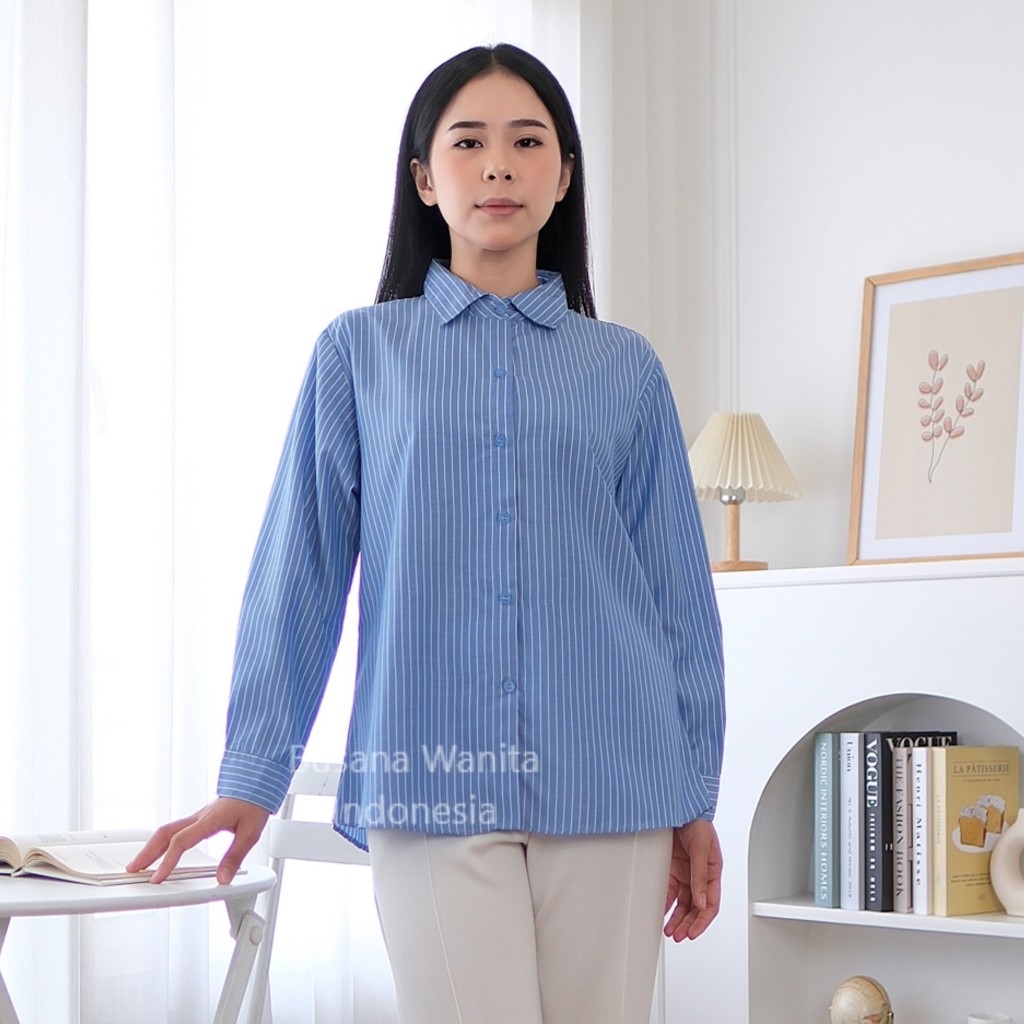 Jual Kemeja Wanita Lengan Panjang Salur Biru Kekinian Bahan Adem Tampil Modis Stylish | Shopee ...