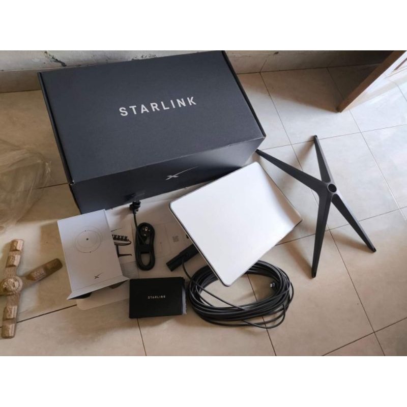 Jual Starlink Standar kit resmi indonesia internet satelit Free Akun ...