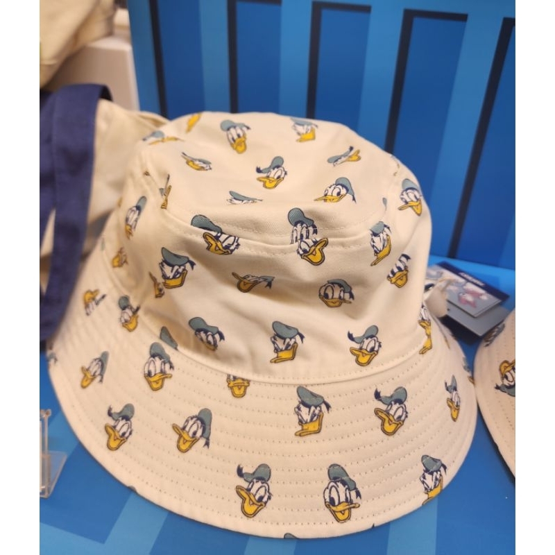 Jual Topi Donald Duck Reverse Bucket Hat - Blue Biru Putih - Bisa ...
