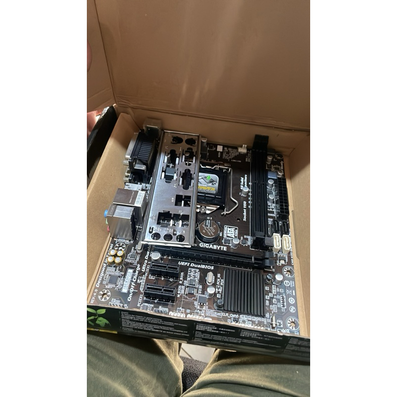Jual Gigabyte H81M DS2 | Shopee Indonesia