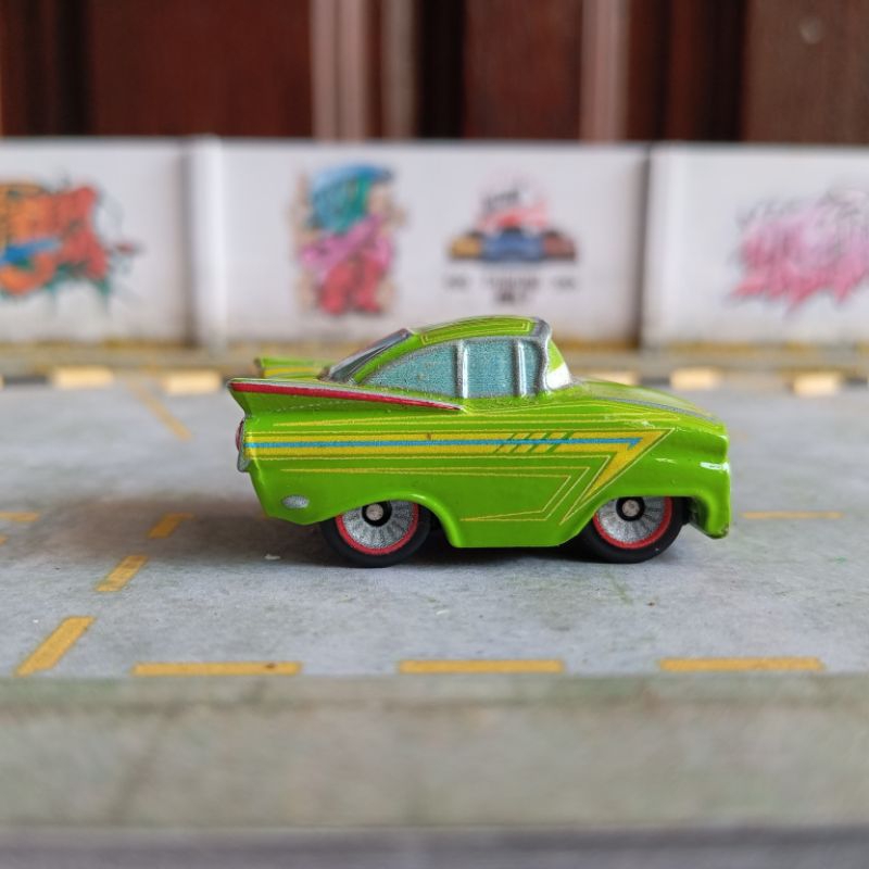 Jual diecast Mattel Disney Pixar Florida Ramone hijau green mobil film ...