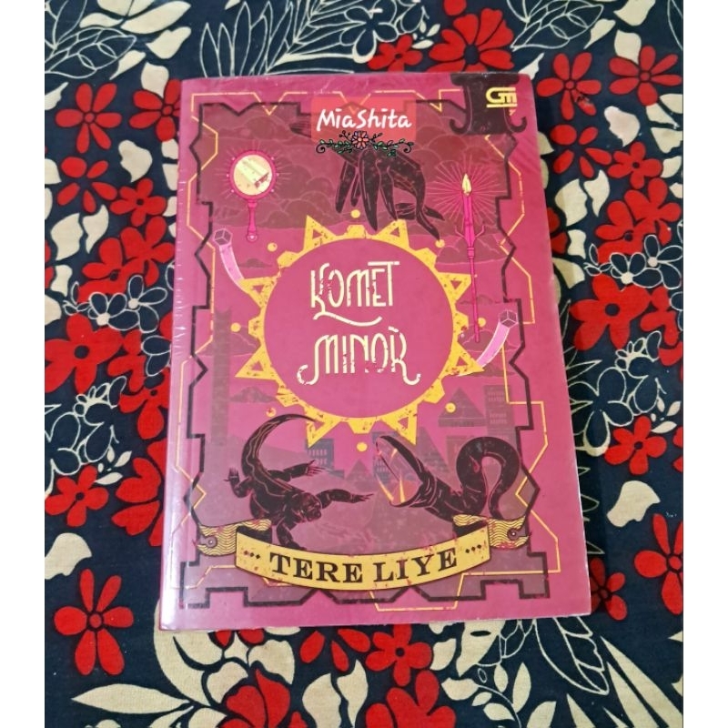 Jual Novel Serial Bumi - Komet Minor ORI by Tere Liye | Shopee Indonesia