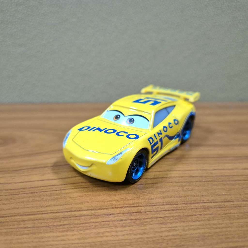 Jual Diecast Cars Cruz Ramirez Dinoco Racing 51 Mainan mobilan metal ...