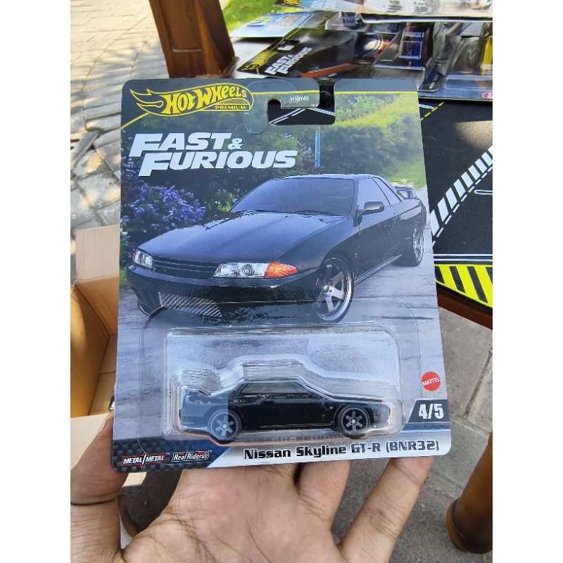 Jual Hotwheels premium nissan skyline R32 FNF | Shopee Indonesia