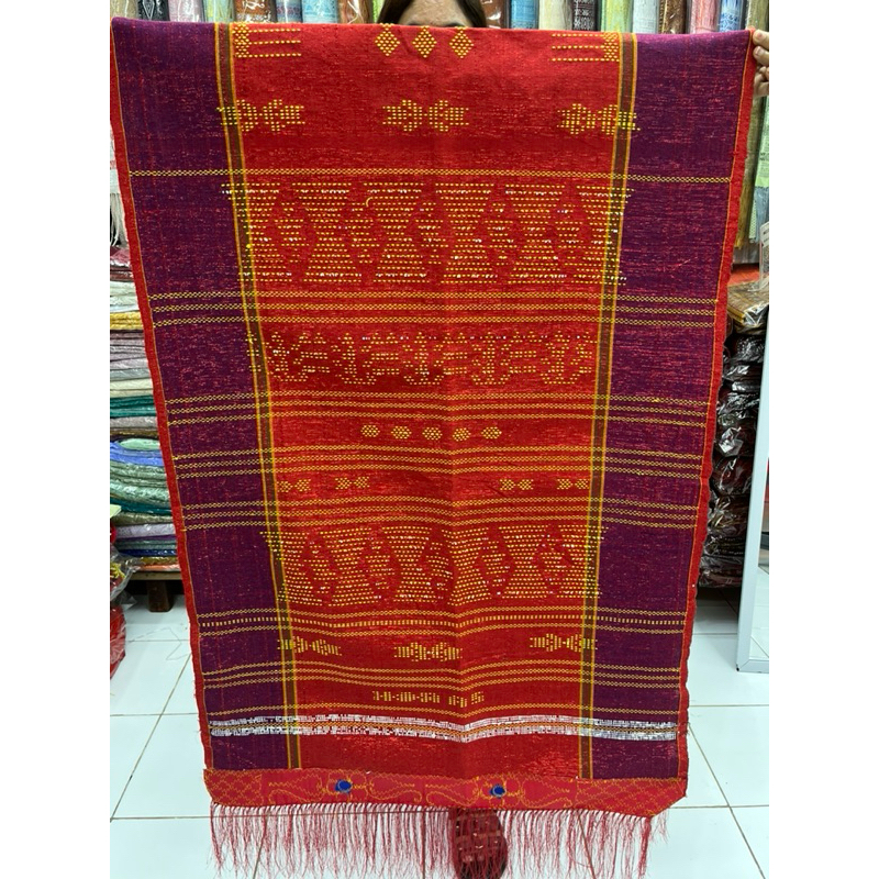 Jual Ulos Sadum Toba/Ulos Untuk Boru Atau Bere/Ulos Sadum Bordir rumbai | Shopee Indonesia