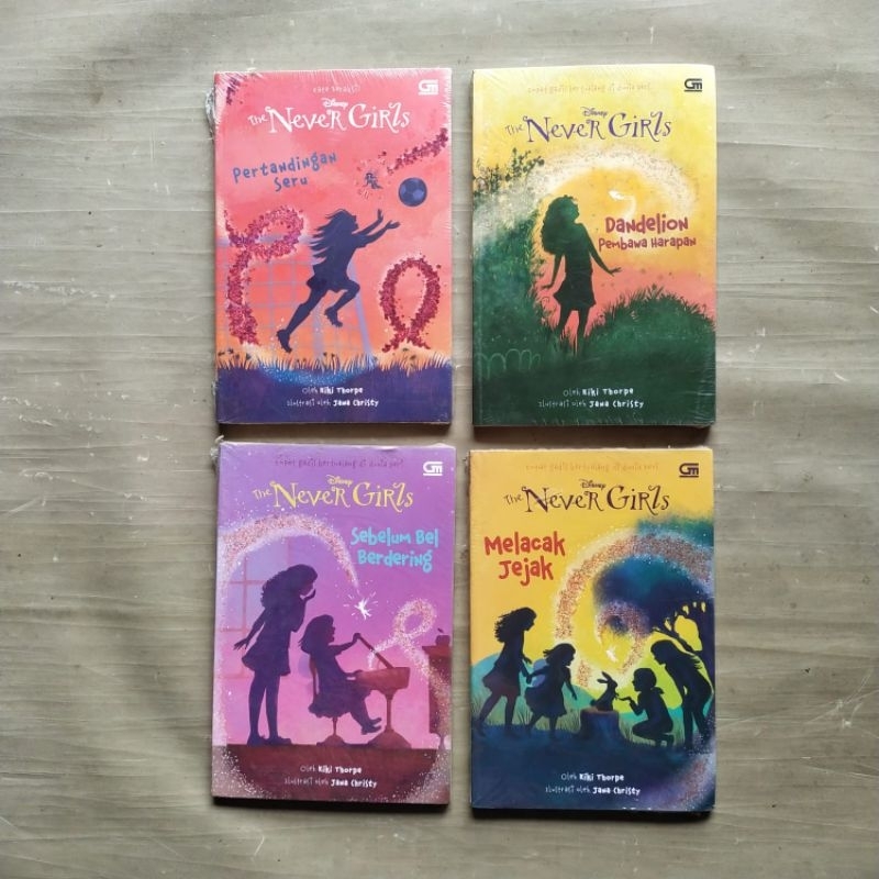 Jual Buku Novel Anak, The NEVER GIRLS ; Pertandingan Peru, Dandelion ...