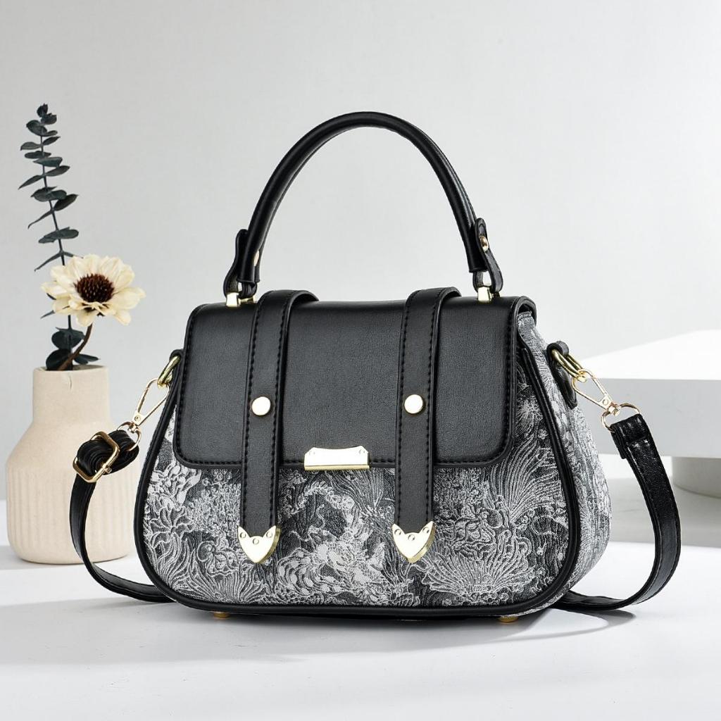 Jual Tas Selempang Wanita Model terbaru Tas Fashion Slingbag (MBL) N2 ...