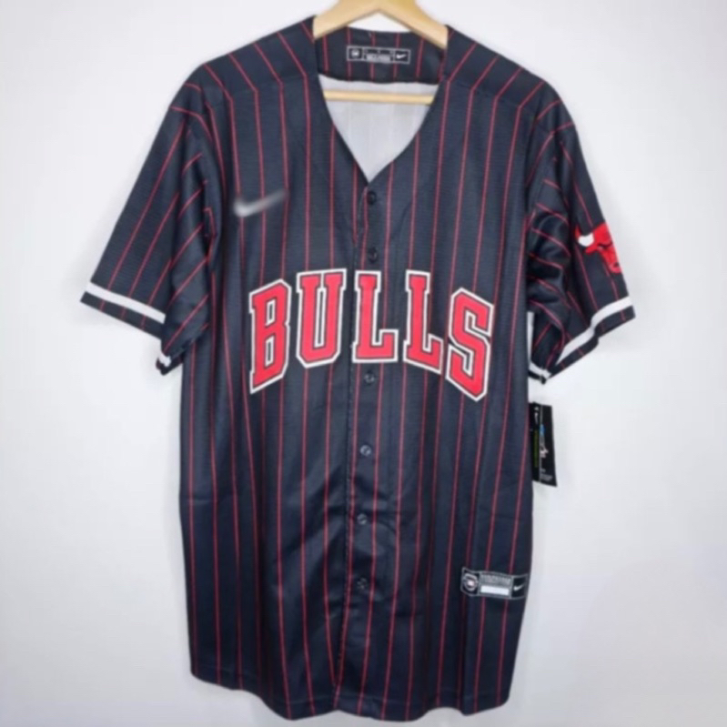 Jual JERSEY BAJU BASEBALL BASKET MLB X NBA CHICAGO BULLS HITAM GARIS ...