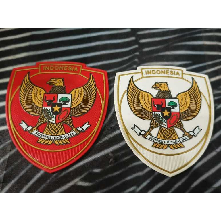 Jual Logo Timnas 3D Timbul Bahan Karet Rubber / Logo Terbaru Timnas ...