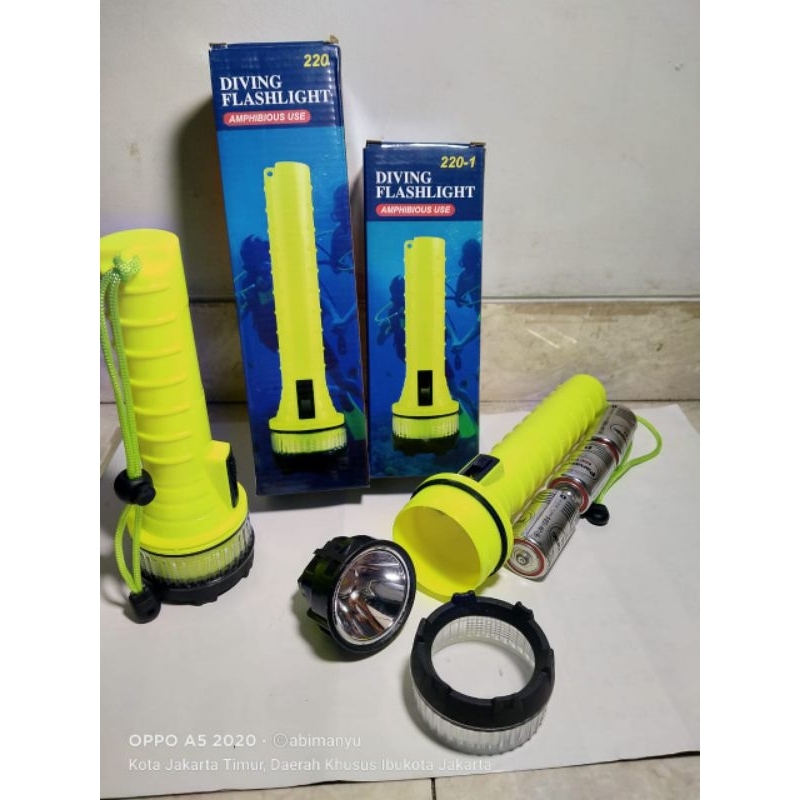 Jual senter selam tangan 2 baterai besar 20 watt dan 3 baterai besar 30 ...