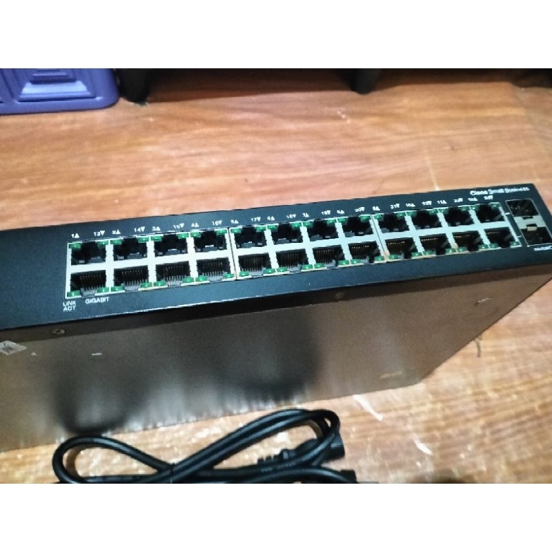 Jual Switch hub Cisco SG 100-24 24-port Gigabit switch | Shopee Indonesia