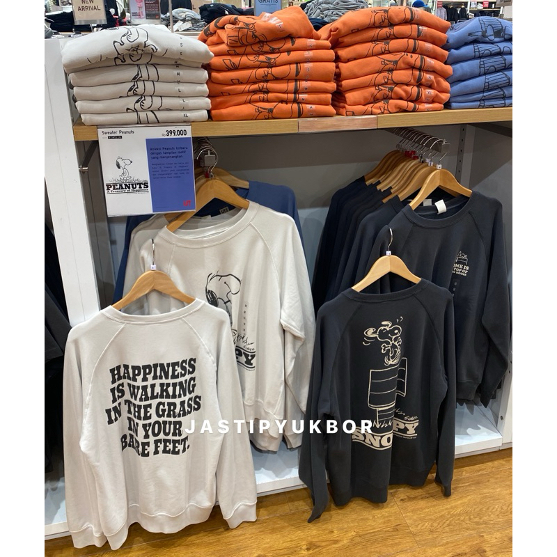 Jual Unisex Uniqlo UT Sweater Peanuts Snoopy | Shopee Indonesia