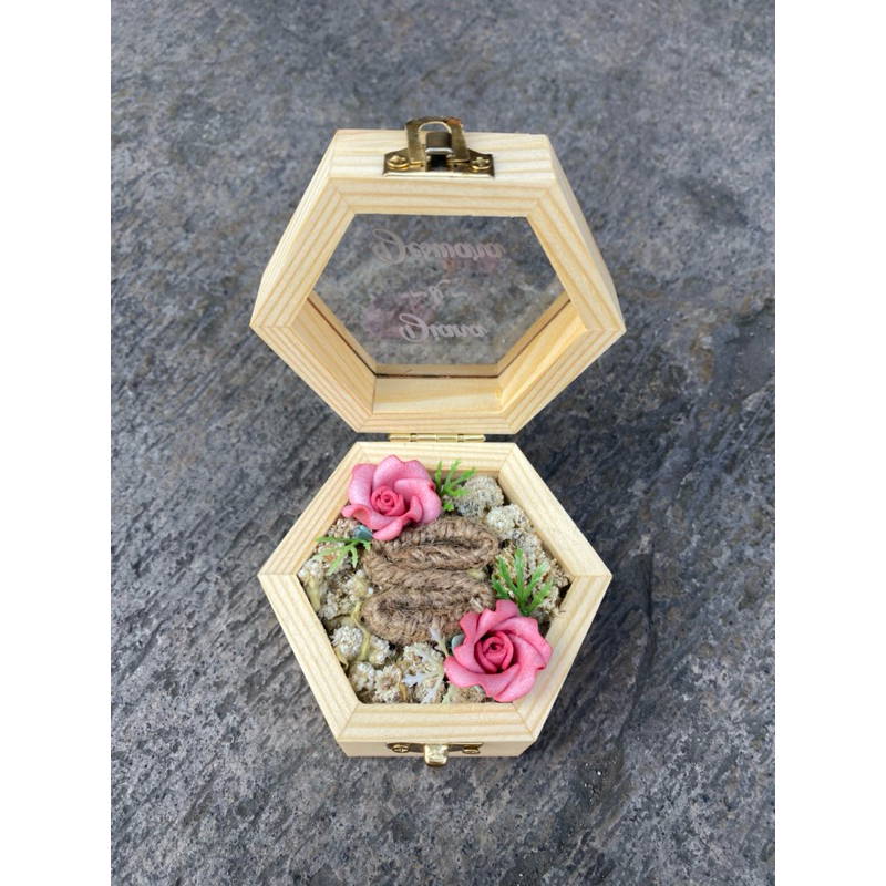 Jual box cincin tempat cincin hexa kayu ringbox tempat cincin nikahan ...