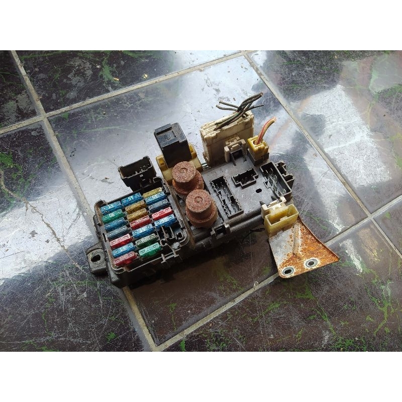 Jual box sekring Mitsubishi Eterna | Shopee Indonesia