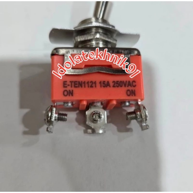 Jual SAKLAR TOGGLE 1121 ON ON 3 PIN SWITCH TOGLE 1121 ON ON 3 KAKI 15A ...