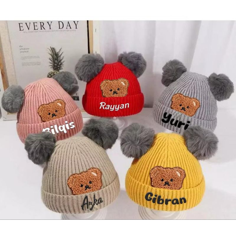 Jual KUPLUK POM POM TEMPEL BONEKA COKLAT GRATIS NAMA | KUPLUK RAJUT POM ...