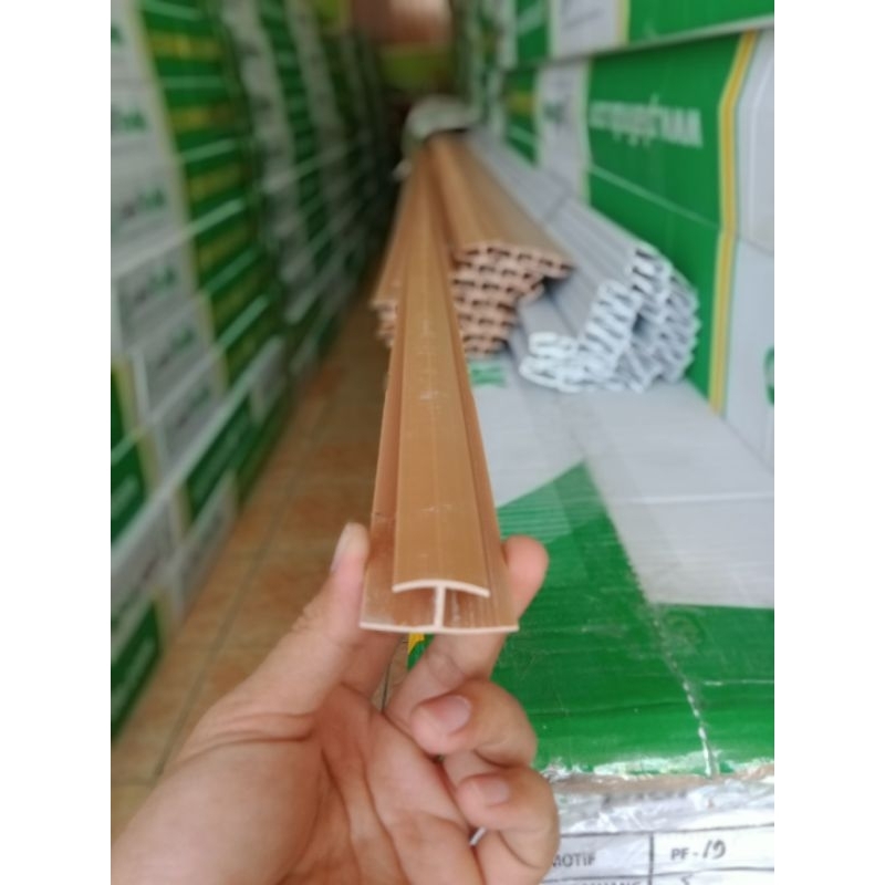 Jual Plafon PVC list sambung Putih DaN Coklat | Shopee Indonesia