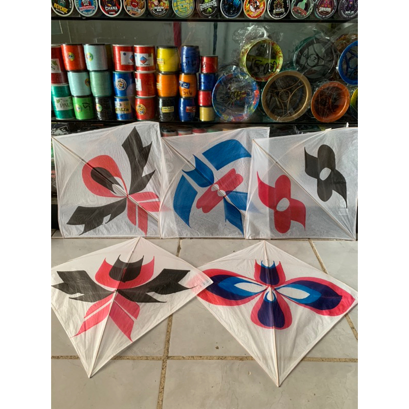 Jual Layangan seot kertas putih hore hore ukuran 54 cuil barong ...