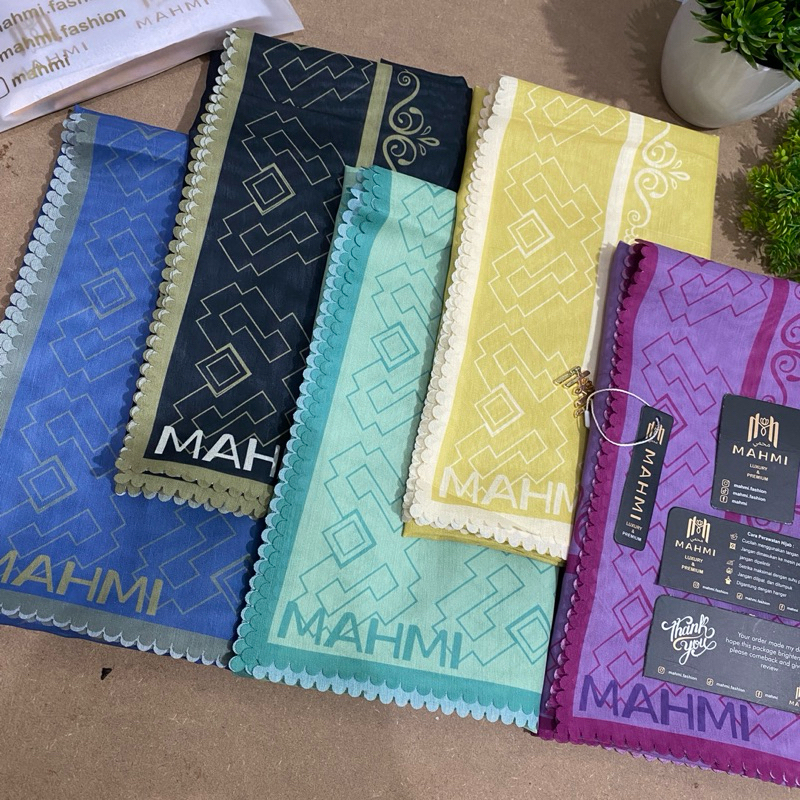 Jual MAHMI-HIJAB KERUDUNG SEGI EMPAT VOAL PREMIUM MOTIF SERIES ...