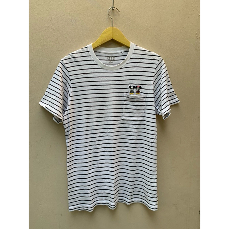 Jual baju kaos uniqlo salur UT disney size fit L lengan pendek second ...