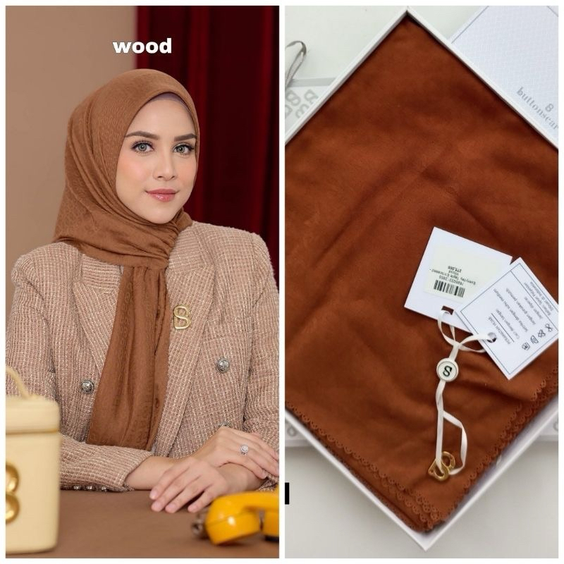 Jual BUTTONSCARVES EVERYDAY TAPIS EMBOSSED WOOD READY ORIGINAL STORE ...