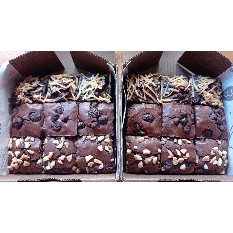 Jual Brownies Panggang Sekat Box Mini By Viani Roti | Shopee Indonesia