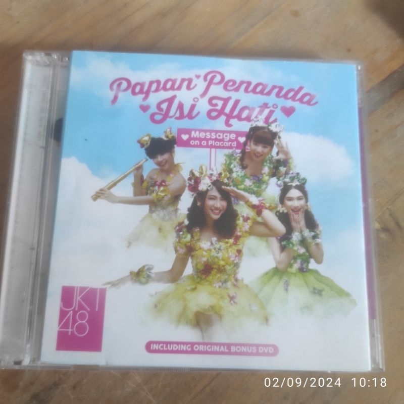 Jual CD Musik JKT 48 Papan Penanda Isi Hati isi 2 disk | Shopee Indonesia