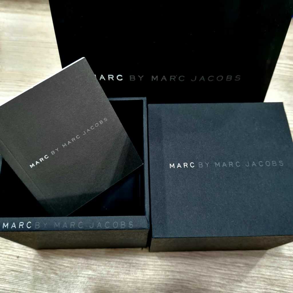 Jual Box Jam Tangan Marc Jacob Original Full Set | Shopee Indonesia