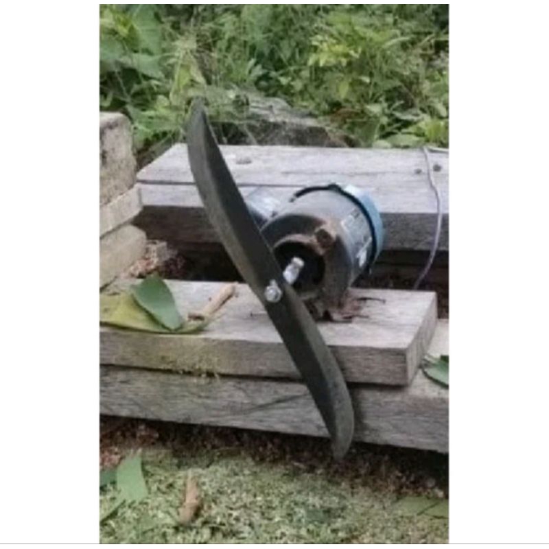 Jual pisau pencacah rumput 25cm di lengkapi dengan sambungan | Shopee ...