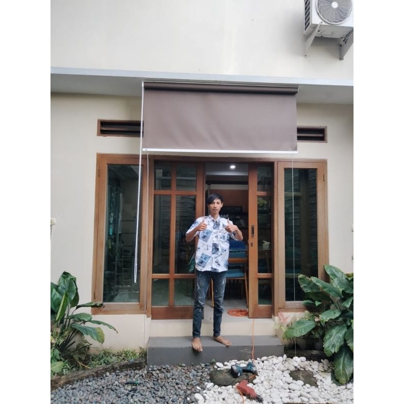 Jual Roller Blind Out dor / Tampias Hujan / peredam panas cahaya ...