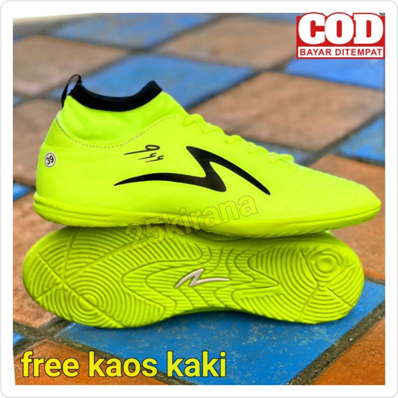 Jual Bisa bayar ditempat ( COD ) SEPATU FUTSAL SPECS INFINITY II MODEL ...