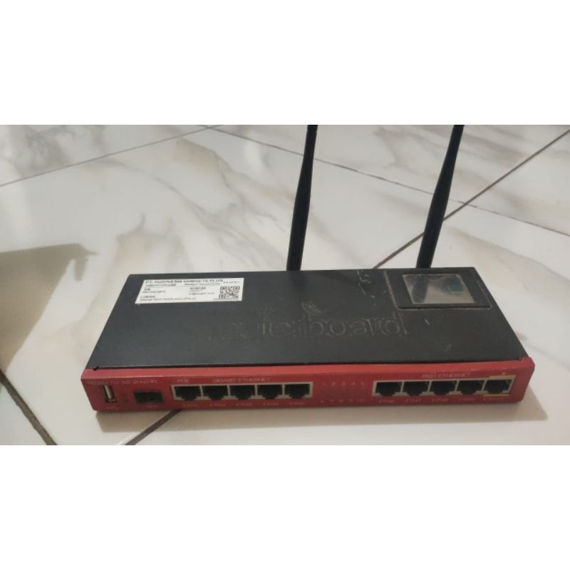 Jual Mikrotik rb2011uias-2hnd | Shopee Indonesia