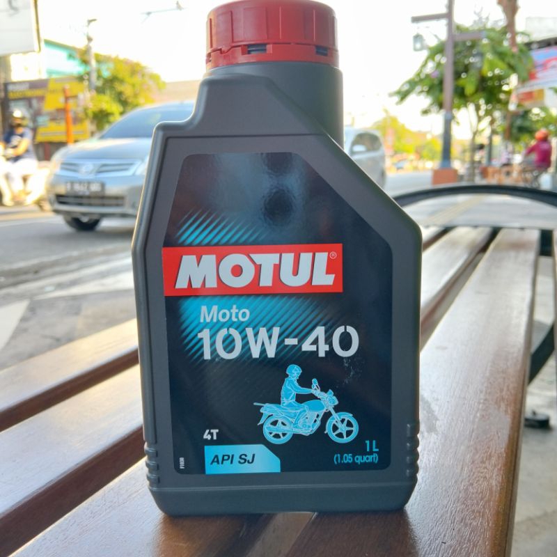 Jual OLI MESIN MOTUL MOTO 4T 10W40 1000ML | Shopee Indonesia