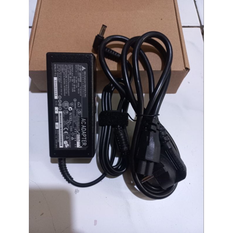 Jual Ac Adaptor/Adapter LED YongNuo Video Light YN-900 19v berkuwalitas | Shopee Indonesia