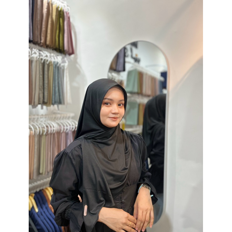 Jual HAYRA INSTANT SQUARE (SEGITIGA INSTANT JERSEY) | Shopee Indonesia